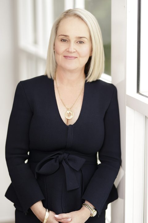 Dina Thompson - DIna